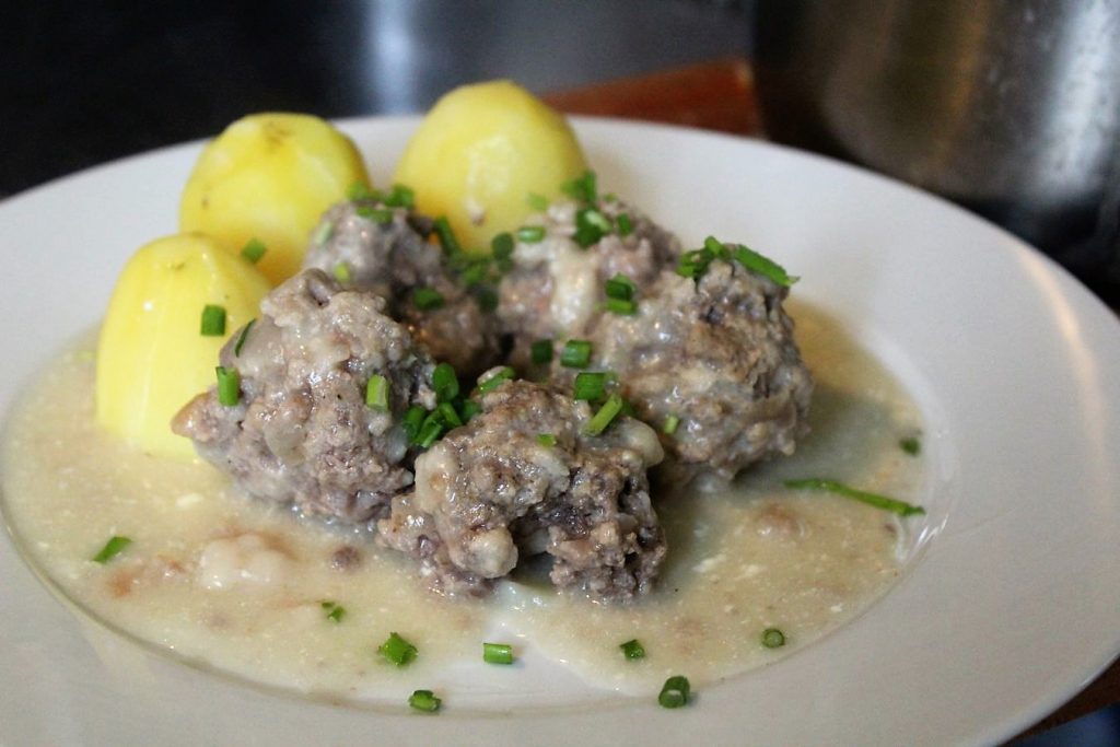 10 Traditional Berlin Dishes You Need to Try - Focus Asia and Vietnam ...