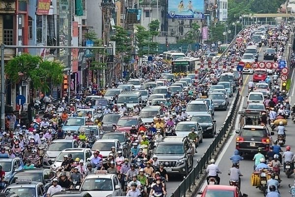 Vietnam Traffic – The Reality of Traffic in Vietnam & Essential Guides ...