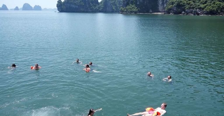 Things you should know about Lan Ha Bay - Focus Asia and Vietnam Travel ...